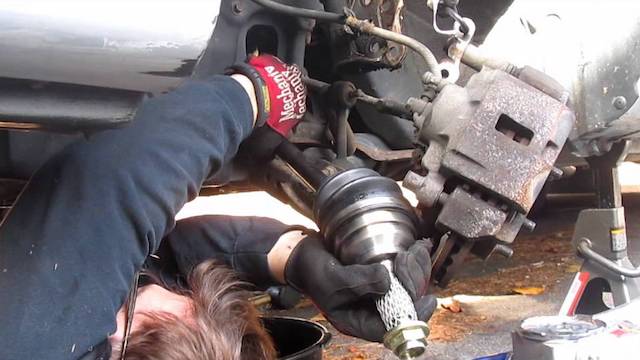 How To Diagnose A Failing Axle Assembly | REALMazdaParts Blog | RealMazdaParts.com