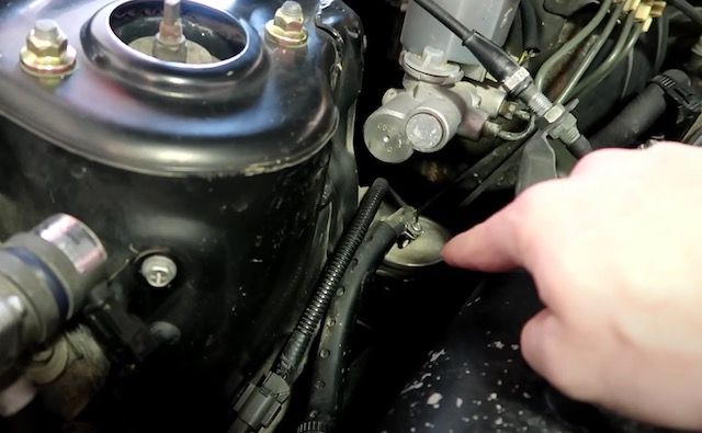 When To Replace A Nissan Fuel Filter | Nissan Parts Plus