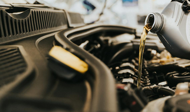 Engine Oil Color Guide: What Is Your Nissan Trying to Tell You ...