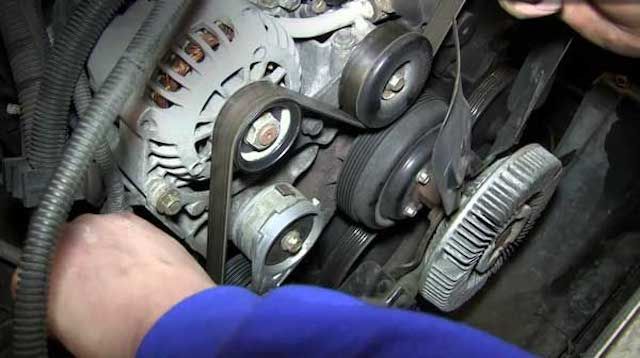 How To Diagnose A Failing Serpentine Belt | REALMazdaParts Blog | RealMazdaParts.com