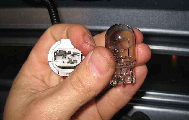 Why The Third Brake Light Stops Working|GMParts Center Blog | GM Parts ...