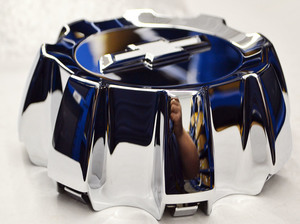 22909149 - Genuine OEM GM Front and Rear Wheel Trim Center Cap w ...