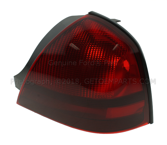 2003-2011 Mercury Grand Marquis Tail Lamp Assembly - Passenger Side (RH ...