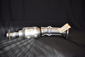 200103LM0A - 2013-2021 Nissan NV200 Front Exhaust Converter & Pipe 2.0L ...