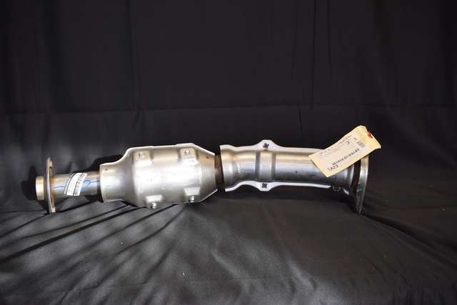 200103LM0A - 2013-2021 Nissan NV200 Front Exhaust Converter & Pipe 2.0L ...