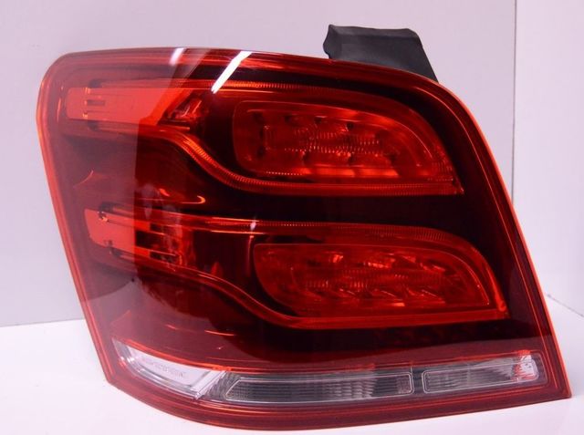204-906-60-03-64 - Rear Lamp Combination 2010-2015 Mercedes-Benz | MB ...