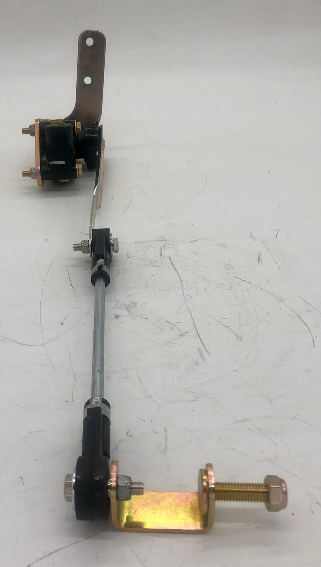 VOLVO 85113661 - LEVEL VALVE 85113661 | Truck Part Center