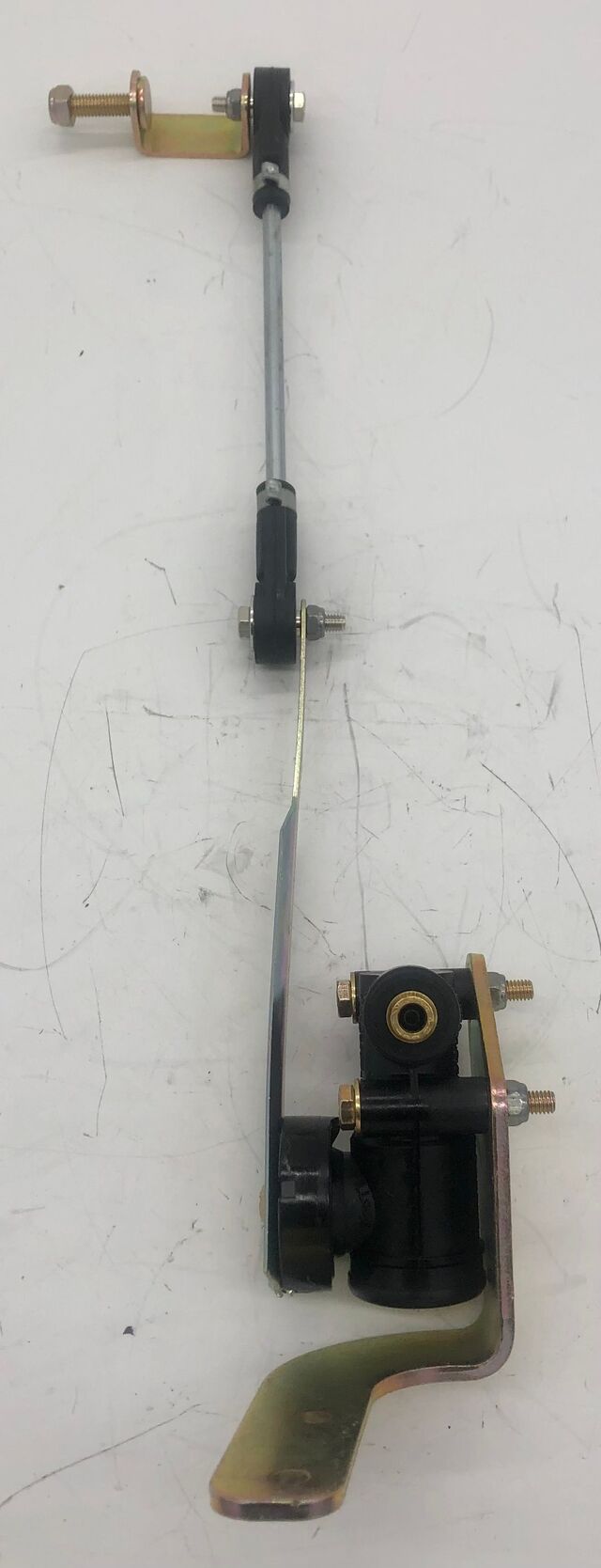 VOLVO 85113661 - LEVEL VALVE 85113661 | Truck Part Center