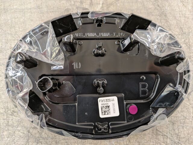 Genuine Official Toyota Tacoma Illuminated Front Emblem Bar Type Grille ...