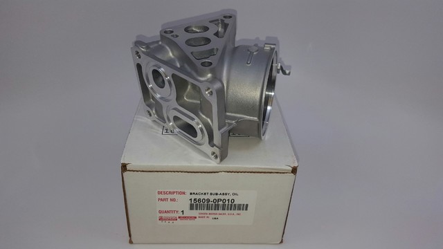 Genuine Official Toyota Oil Filter Hsng WITH Tow Package and Oil Cooler ...