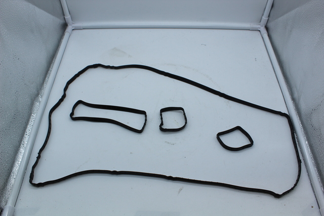 L501-10-230 - Valve Cover Gasket 2001-2015 Mazda | Mazda Parts Connect