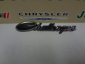 2015-2023 Dodge Challenger Challenger Nameplate 68225058AA | Steve ...