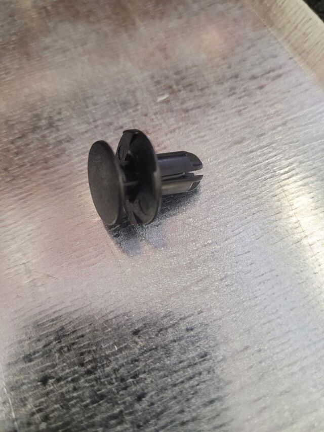 14206-08250B - Engine Oil Drain Plug Access Cover Clip 2015-2025 Kia ...