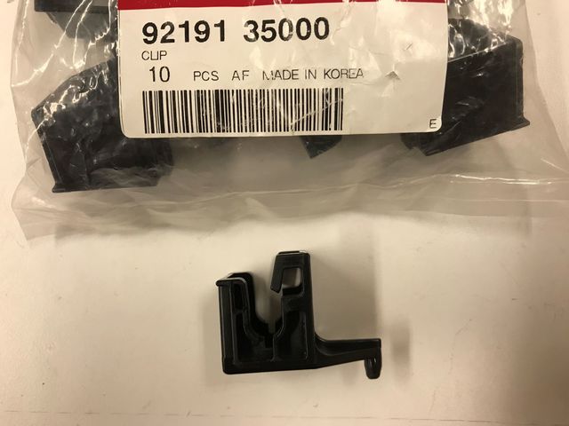 92191-35000 - Headlamp Assembly Clip 2003-2024 Kia | Kia.Parts Store