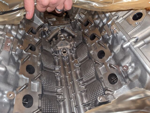 11-00-2-296-776 - Engine N63 | BMWPartsHub