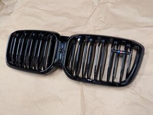 51-13-5-A36-BD0 - 2022-2024 BMW - Upper Grille | BMWPartsHub