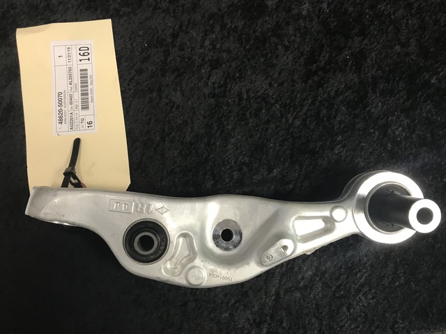 48620-50070 - Lower Control Arm Longo Lexus Parts