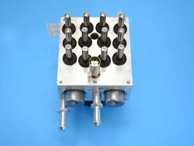 Anti-Lock Brake System Hydraulic Control Unit 68030938AA | TascaParts.com
