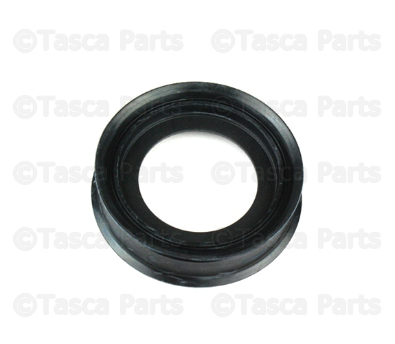2003-2007 Volvo Hub Assembly Seal 30647015 | TascaParts.com