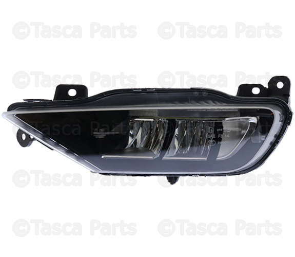 2016-2025 Volvo Fog Lamp Assembly 32337364 | TascaParts.com
