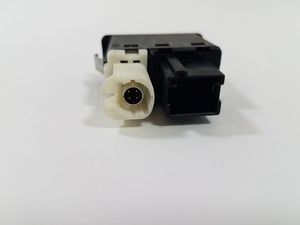 84109237654 - Auxiliary In USB Port 619990 (84-10-9-237-654) | BMW of ...