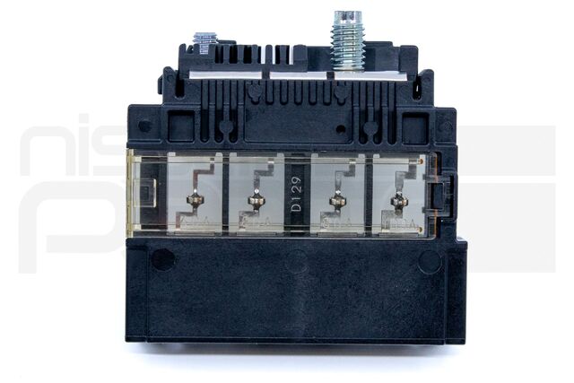 Genuine Fusible Link / Positive Battery Terminal Holder (y62 D40 R51 ...