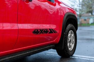 Genuine "4x4" Side Decal Set (d41 Frontier) - T99D1-9BU0D | NissanParts ...