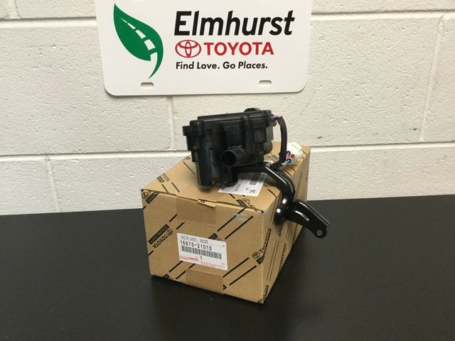 2004-2009 Toyota Prius Genuine Toyota 2004-2009 Prius Water/Coolant ...