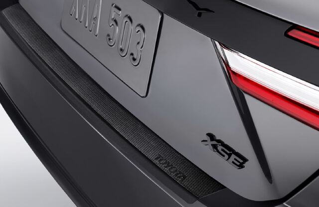 2018-2025 Toyota Camry Genuine Toyota Camry Black Rear Bumper Applique ...