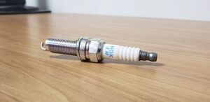 Genuine OEM Honda NGK Iridium Spark Plugs12290-R70-A01 ILZKR7B11 12290 ...