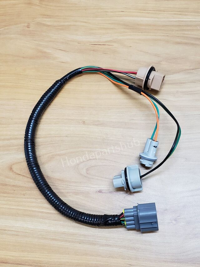 2006-2011 Honda Ridgeline 2006-11 Honda Ridgeline Rear tail light ...