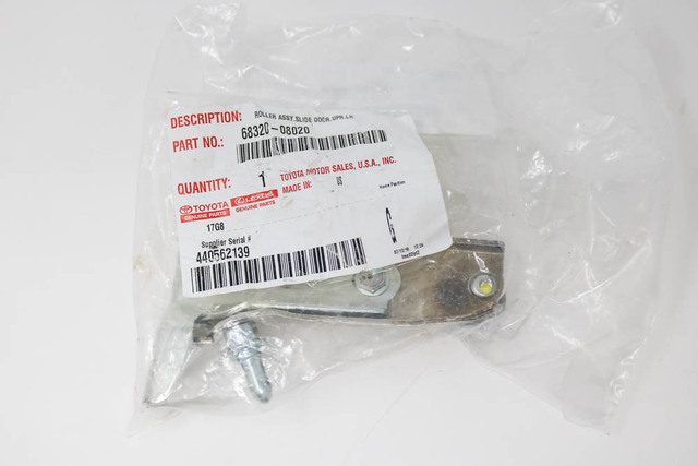 68320-08021 - Roller Assembly, Slide Door, Upper, Left Longo Toyota Parts