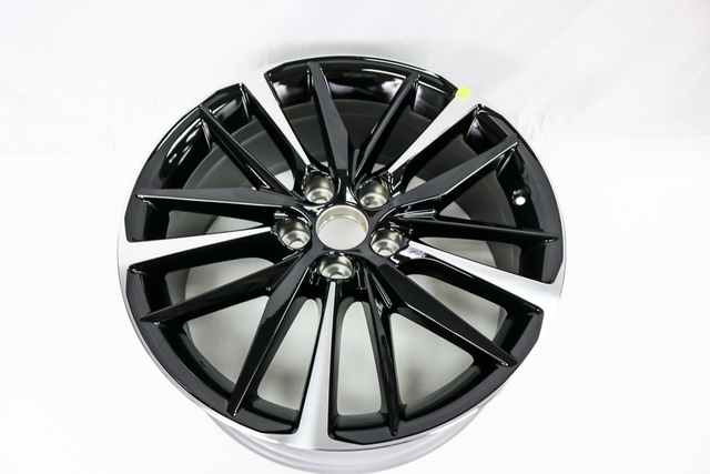 42611-06E20 - Wheel Alloy 19 Inch 2018-2024 Toyota Camry | Longo Toyota ...