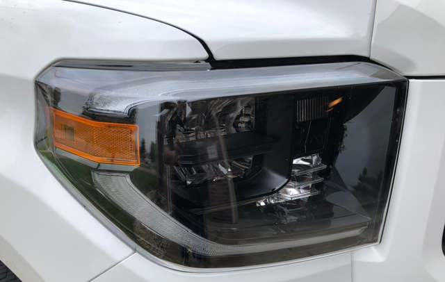 81110-0C211 - Headlamp Assy, Rh 2019-2021 Toyota Tundra | Longo Toyota ...