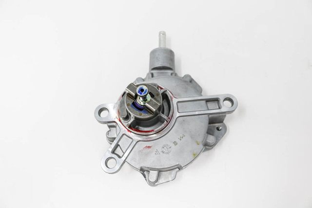 29300-31060 - Vacuum Pump 2016-2023 Toyota Tacoma | Longo Toyota Parts