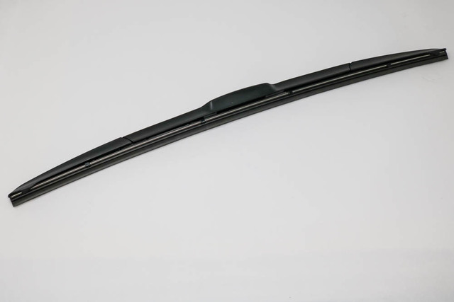 85212-0T020 - Windshield Wiper Blade (Right, Front) 2009-2015 Toyota ...