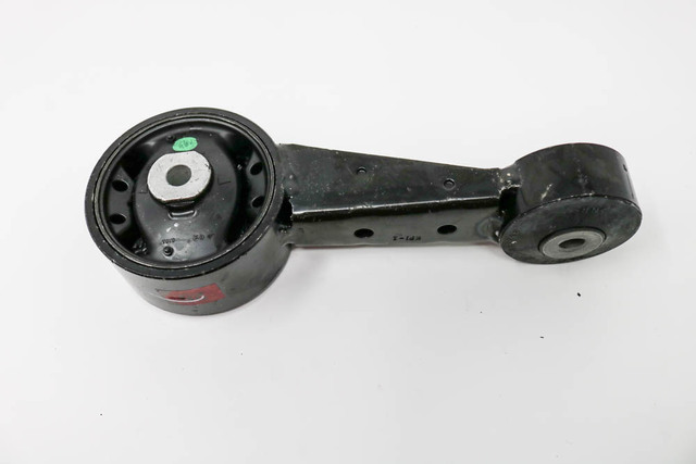 12363-0P012 - Engine Moving Control Rod Longo Toyota Parts