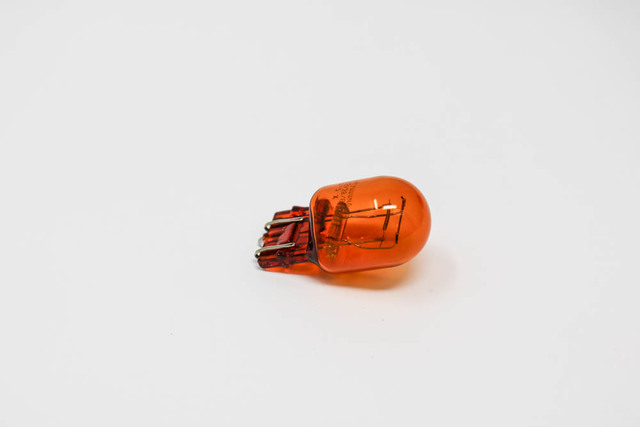 90981-15025 - Turn Signal Light Bulb Longo Toyota Parts