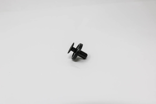 90467-07215 - Fender Liner Clip 2010-2025 Toyota | Longo Toyota Parts