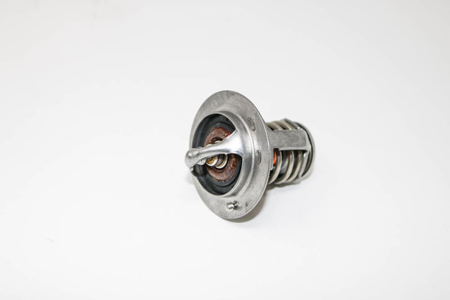 90916-03144 - Engine Coolant Thermostat 2009-2019 Toyota | Longo Toyota ...