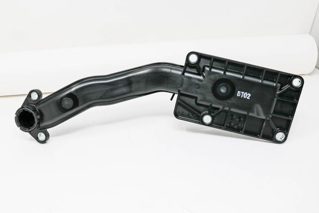 15104-75211 - Engine Oil Pump Pickup Tube Longo Toyota Parts